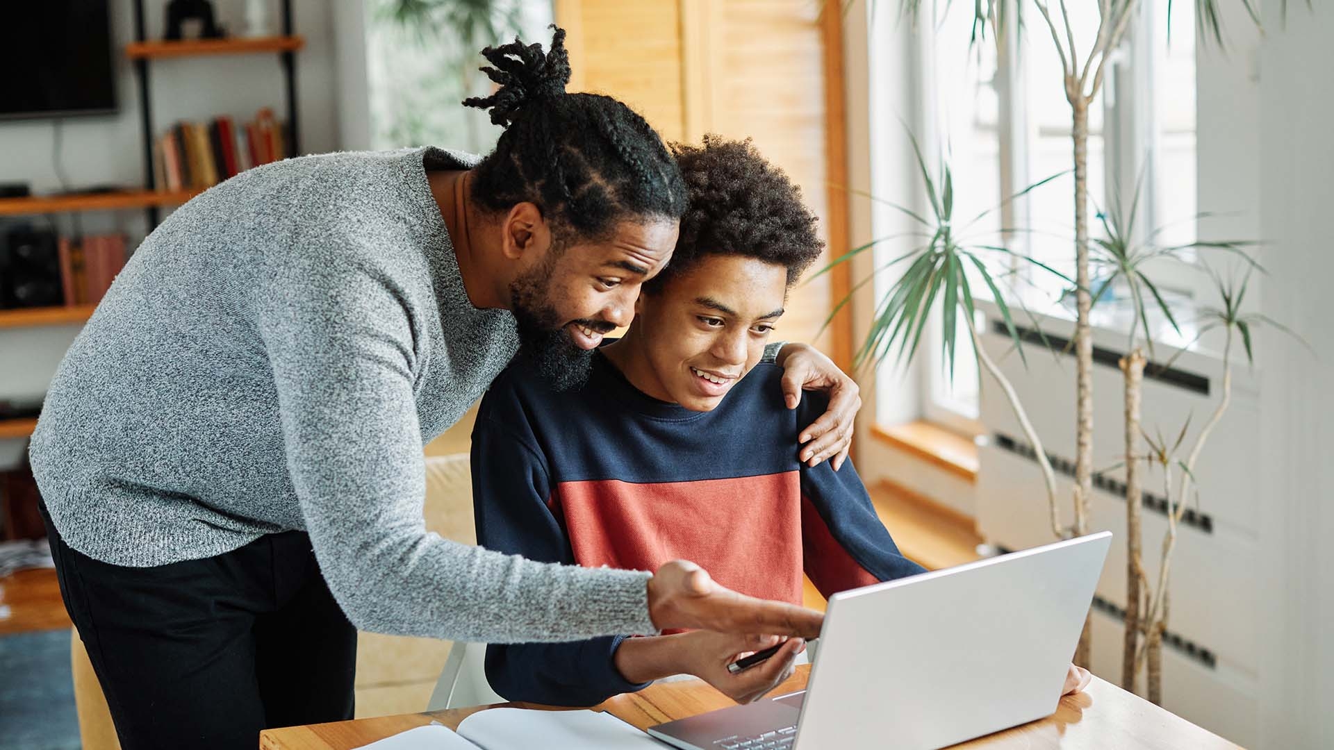 Tech Career Guide for Parents: Supporting Your Student's Success
